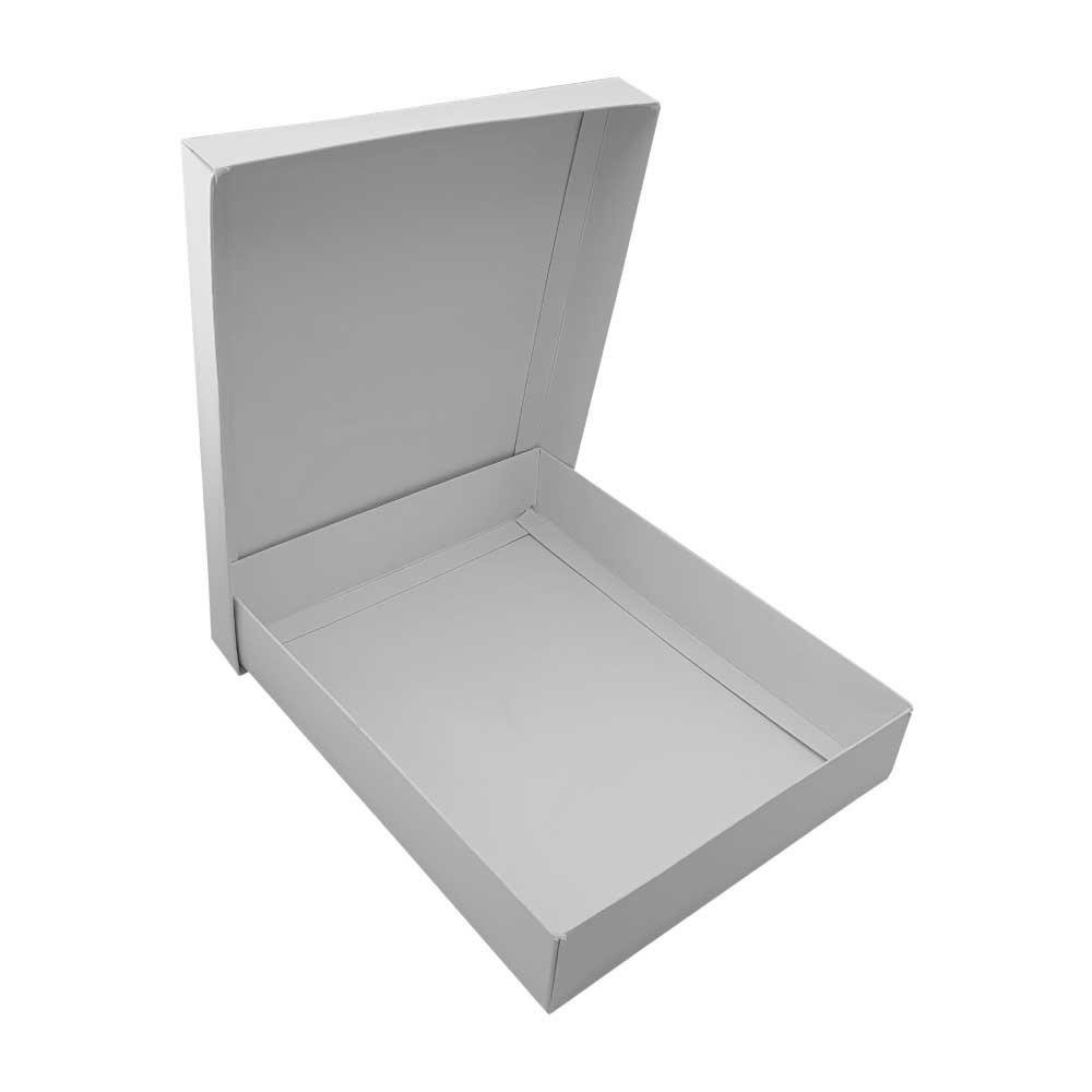 White Packaging Box | Promotional Gifts Suppliers in Dubai